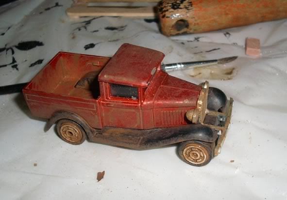 My first attempt at weathering a box car and a Delivery truck....what do you think? - Layouts ...